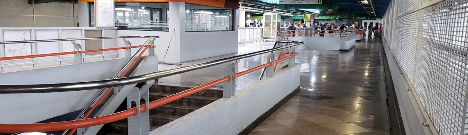 Metro Constitución de 1917 - Línea 8 - Metro CDMX